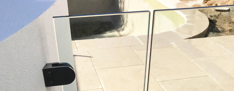 What to look for in glass fence installation | Interglass Designs